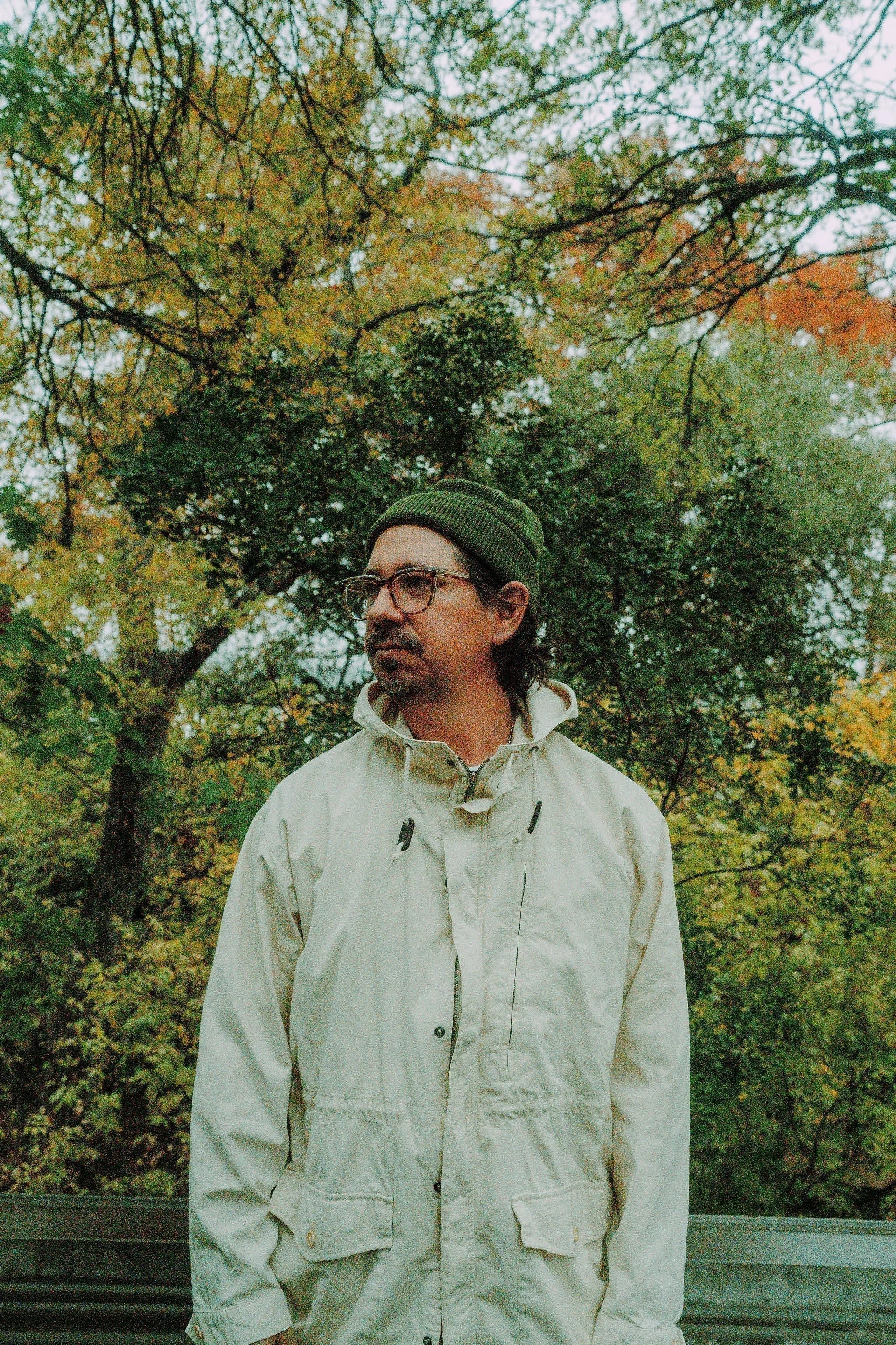 Adrian Quesada / Artist Residency Radio – Richter Goods